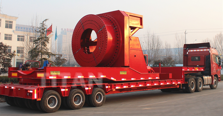 Transporting wind turbine blades-Large Wind Turbine Blade ...