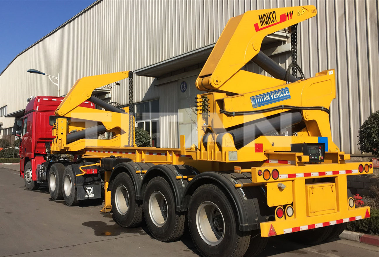 XCMG 20ft/40ft Container Side Lifting Crane MQH37A for sale
